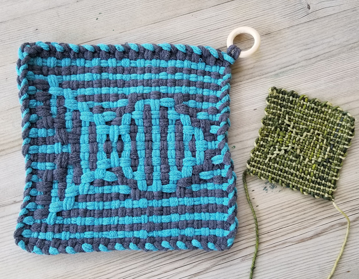 Free Patterns for Potholder Looms - Shadow Weave – Minnesota Platypus ...