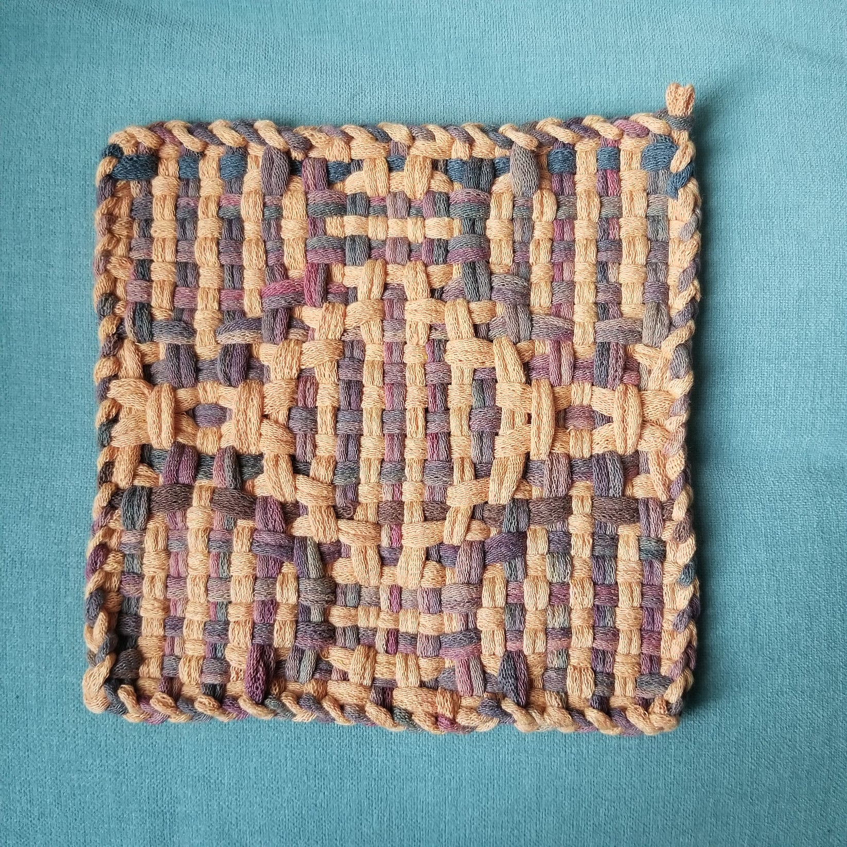 Free Patterns for Potholder Looms - Shadow Weave – Minnesota Platypus ...